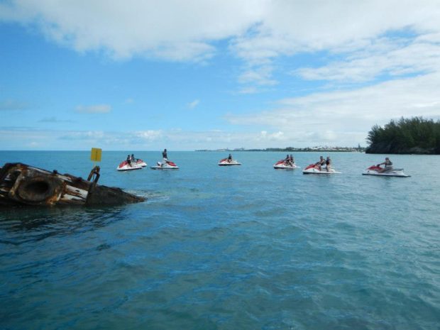 Bucket List Bermuda - your guide to island adventures