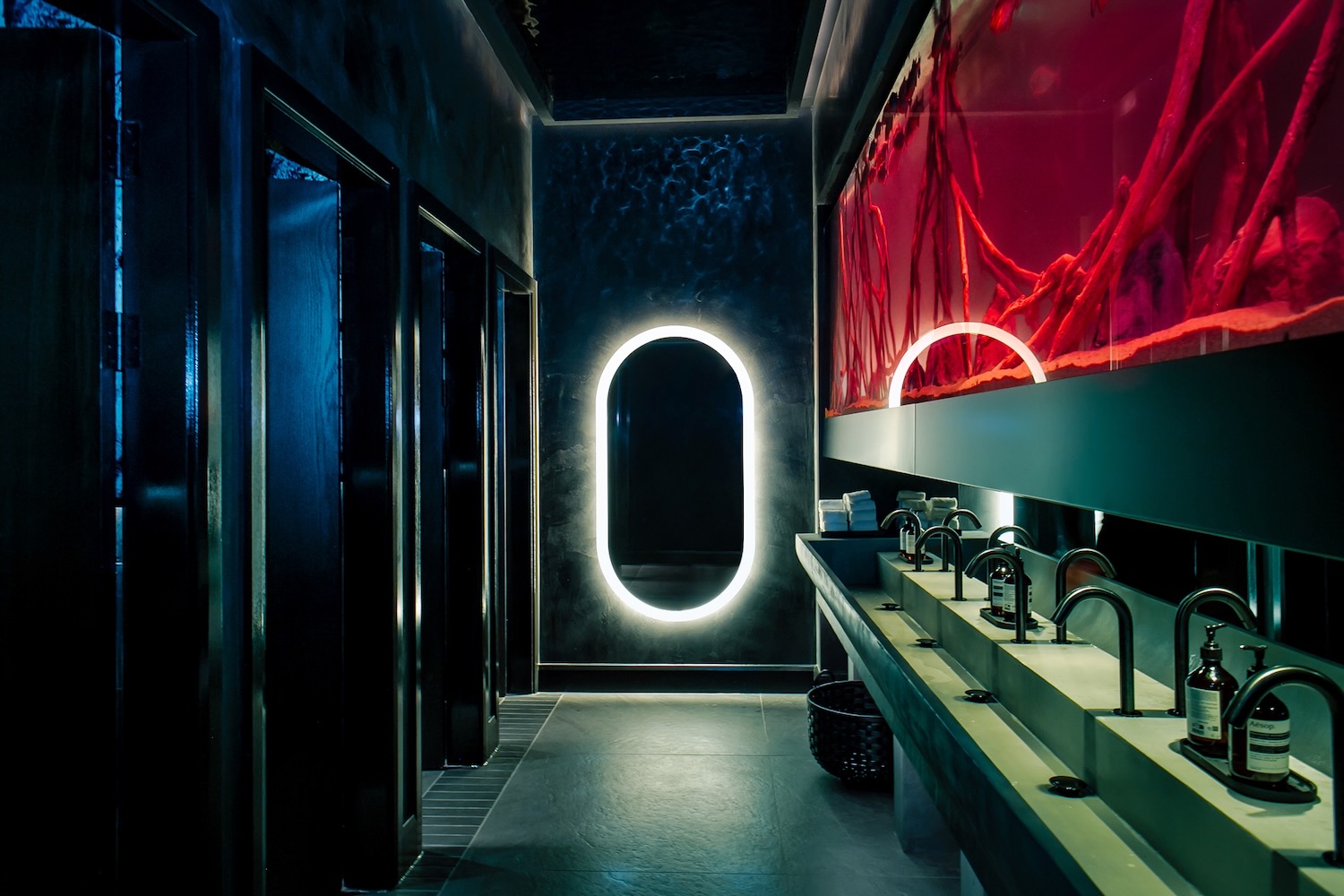 PIRANA London Review - The Luxury Editor