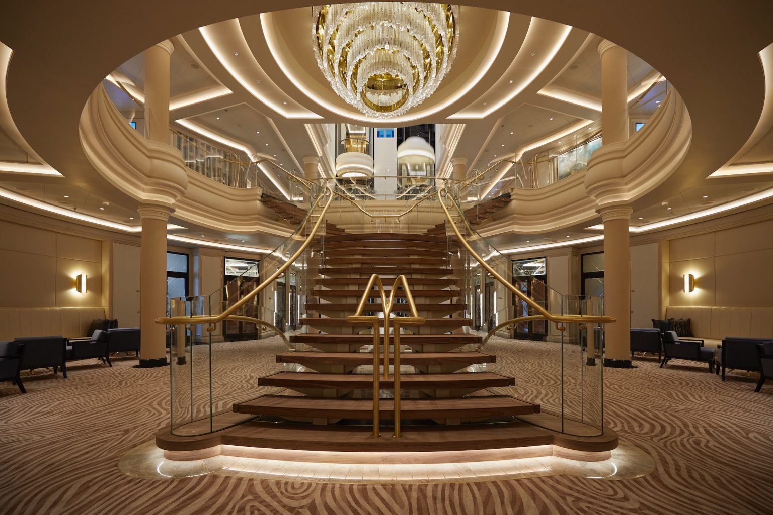Regent Seven Seas Cruises Splendor Review - The Luxury Editor